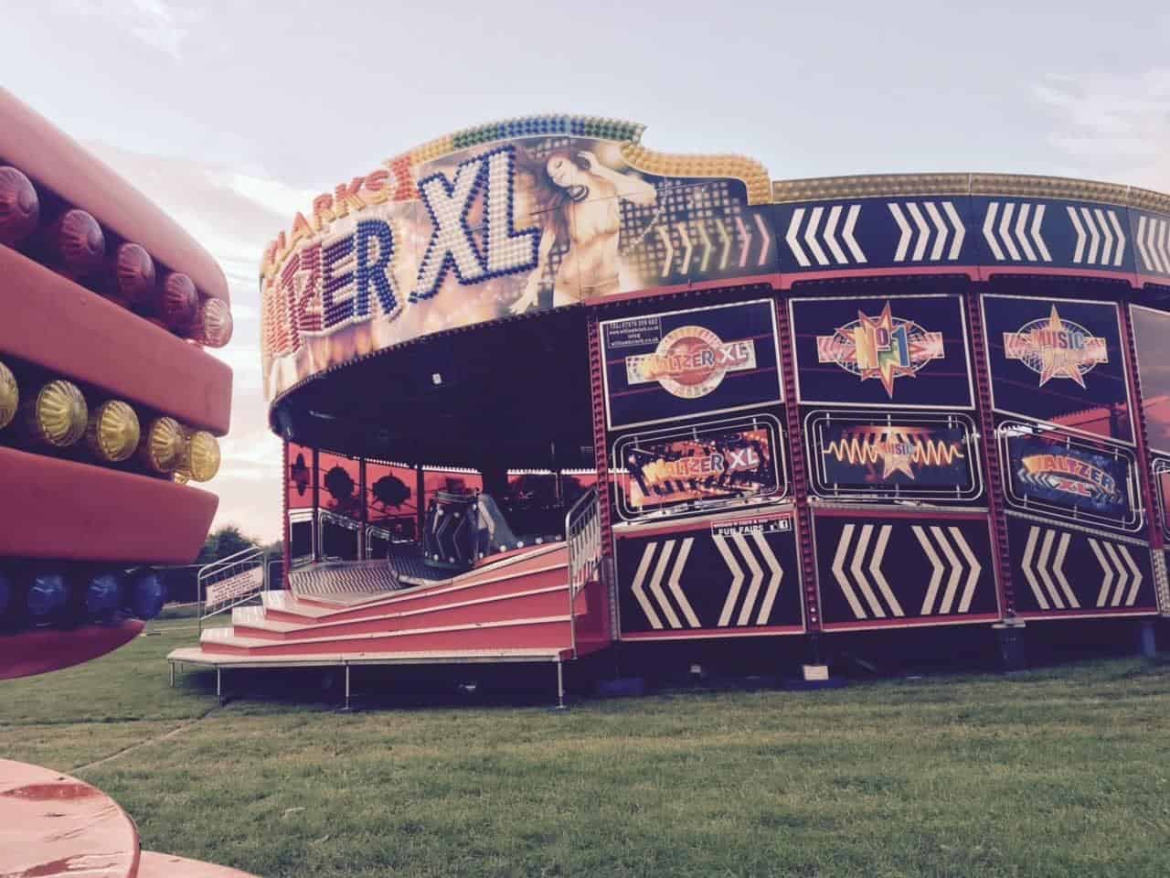 Kid's Waltzer Ride for Hire - Richardsons Amusements